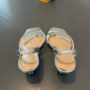 Anthropologie | Shoes | Nib Anthro Silent D Strappy Slingback Kitten ...